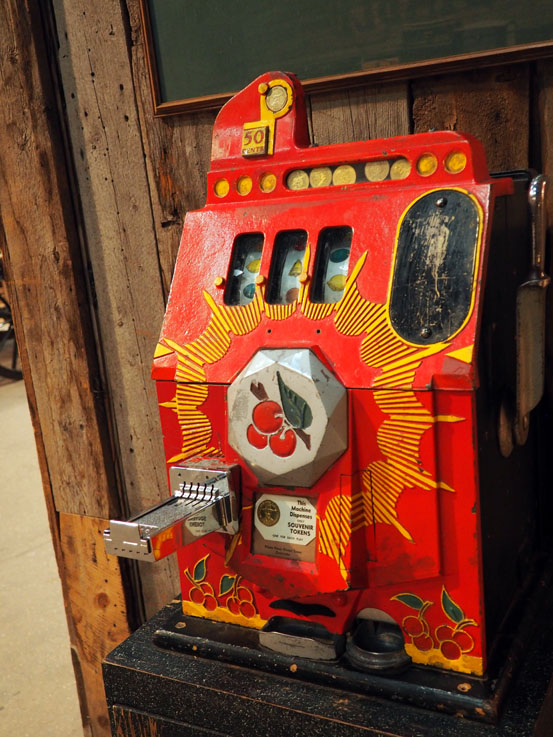 Why'd they build this ghost town so far away? • Mellzah