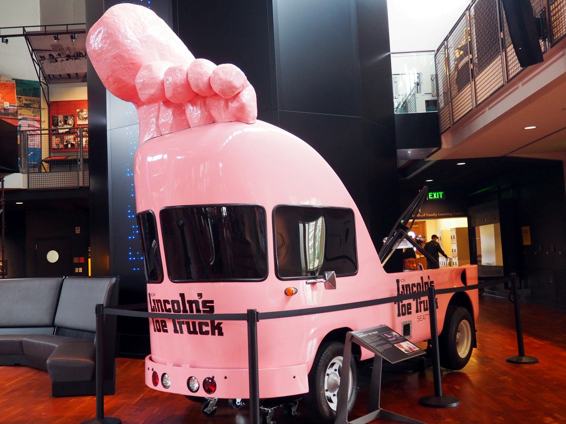 The Seattle Museum of History and Industry • Mellzah