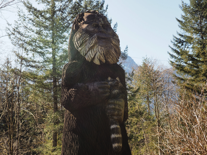 Spotted on the Roadside: No, no, no Bigfoot here, Sergeant. • Mellzah