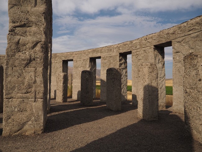 Spotted on the Roadside: Stonehenge Maryhill, where the dew drops cry ...